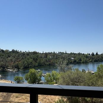 CRAWDADS ON THE LAKE - Updated August 2024 - 139 Photos & 233 Reviews ...