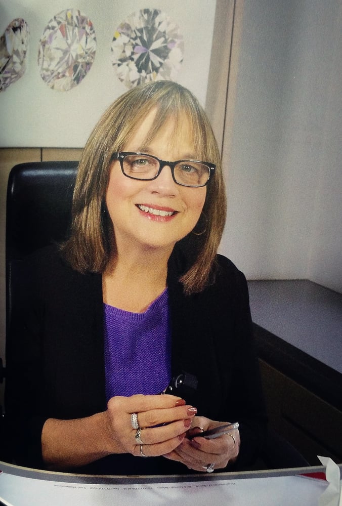 BECKY BECK’S JEWELRY STORE - 10 Reviews - 303 E Hillcrest Dr, DeKalb ...