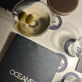 OCEANS 234 - Updated October 2025 - 1677 Photos & 1182 Reviews - 234 N ...