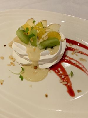 CAVIAR RESTAURANT AND CHAMPAGNE BAR - Updated May 2025 - 20 Photos ...