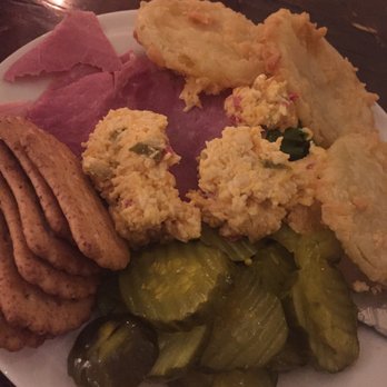 THE SMITHFIELD INN RESTAURANT & TAVERN - Updated November 2024 - 87 ...