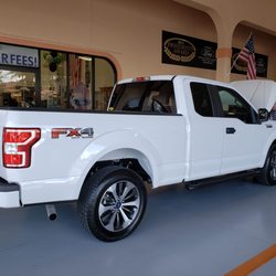 SAWGRASS FORD - 66 Photos & 194 Reviews - 14501 West Sunrise Blvd ...