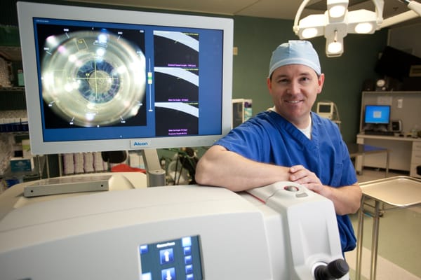 EVERGREEN EYE CENTER - Updated October 2025 - 14 Reviews & 16 Photos - 15153 5th Ave SW, Burien ...