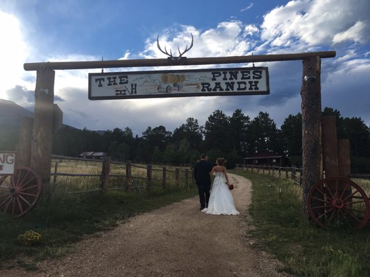 THE HISTORIC PINES RANCH - Updated January 2026 - 379 Chalice Dr ...