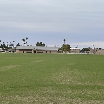 CITY OF BLYTHE - Updated July 2025 - 25 Photos - 235 N Broadway, Blythe ...