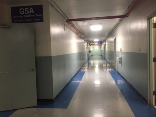 US POST OFFICE - Updated December 2025 - 19 Reviews - 450 Golden Gate ...