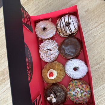 OUTCAST DOUGHNUTS - Updated June 2024 - 166 Photos & 103 Reviews - 104 ...