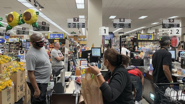 RALPHS - Updated August 2025 - 562 Photos & 597 Reviews - 645 W 9th St ...