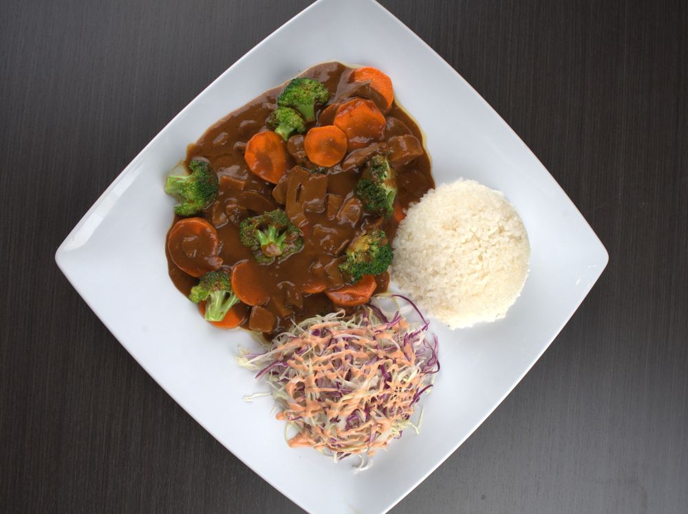 ECHO BOX - Updated December 2025 - 63 Photos & 35 Reviews - 1633 Q St ...