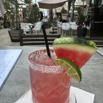 ZINC@SHADE - Updated January 2025 - 658 Photos & 556 Reviews - 1221 N ...