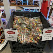 ALBANESE CONFECTIONERY - 570 Photos & 345 Reviews - 5441 E Lincoln Hwy ...