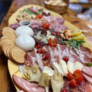 BROCATO’S SANDWICH SHOP - 649 Photos & 625 Reviews - 5021 E Columbus Dr ...