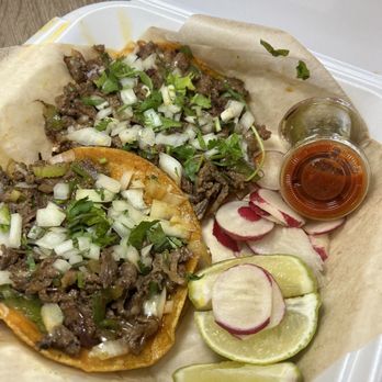 MR BIRRIA - Updated May 2024 - 601 Photos & 553 Reviews - 8926 Carlton ...