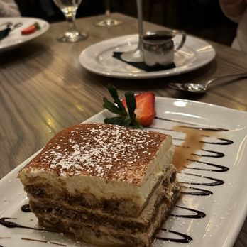 IL MASSIMO - Updated November 2025 - 468 Photos & 409 Reviews - 400 ...