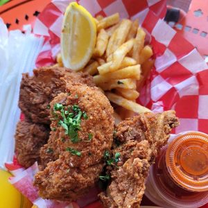 FAT CHEEKS HAWAII - 1136 Photos & 438 Reviews - 1200 Ala Moana Blvd ...