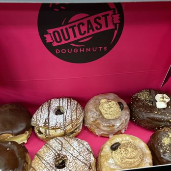 OUTCAST DOUGHNUTS - Updated December 2024 - 190 Photos & 114 Reviews ...