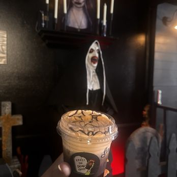 ROAST THE DEAD COFFEE - Updated November 2024 - 84 Photos & 39 Reviews ...