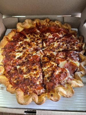 ZEPPE’S PIZZERIA - Updated July 2024 - 54 Photos & 40 Reviews - 5559 ...