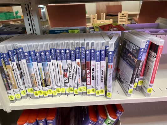 CENTENNIAL HILLS LIBRARY - Updated October 2025 - 111 Photos & 71 ...