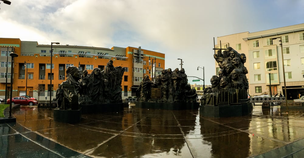 FOX SQUARE PARK - Updated May 2024 - 50 Photos - 500 William St ...