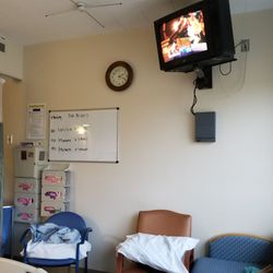 HUNTINGTON HOSPITAL - 228 Photos & 671 Reviews - Hospitals - 100 W ...