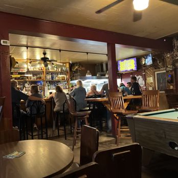 PULLMAN TAVERN - Updated October 2025 - 23 Photos & 23 Reviews - 5604 ...