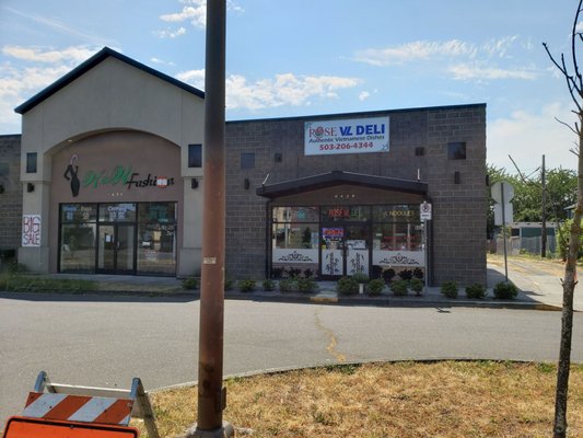 ROSE VL DELI - Updated July 2024 - 408 Photos & 217 Reviews - 6424 SE ...