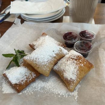 GOOGIE GRILL - Updated September 2025 - 732 Photos & 860 Reviews - 1520 ...