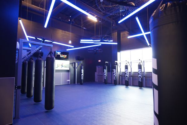 UFC FIT PUYALLUP - 27 Photos & 16 Reviews - 307 37th Ave SE, Puyallup ...