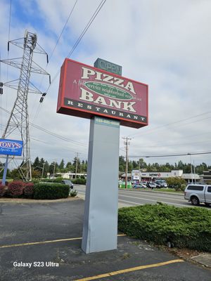 PIZZA BANK RESTAURANT - Updated December 2025 - 130 Photos & 280 ...