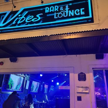 VIBES BAR & LOUNGE - Updated June 2024 - 64 Photos & 67 Reviews - 1524 ...