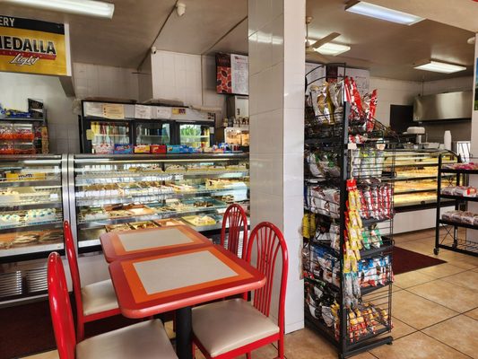 LA FAMILIA BAKERY 2 - Updated December 2025 - 192 Photos & 226 Reviews ...