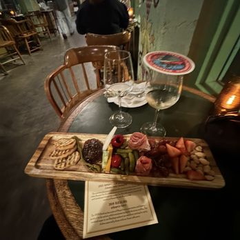 EDGEFIELD WINERY - Updated August 2025 - 88 Photos & 36 Reviews - 2126 ...