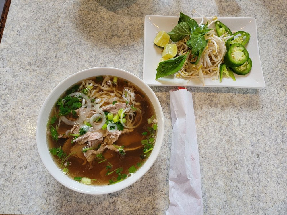 PHO 79 WILLIAMSBURG - 72 Photos & 125 Reviews - 4903 Courthouse St ...