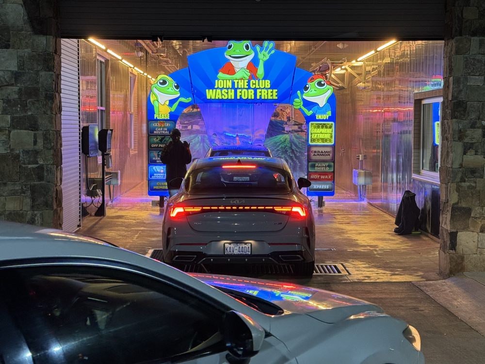 AMERICAN PRIDE XPRESS CARWASH - Updated March 2025 - 6450 Glenwood Ave ...