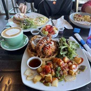 NOE’S CAFE - Updated October 2025 - 244 Photos & 147 Reviews - 2120 ...