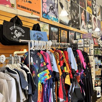 BOO BOO RECORDS - Updated December 2025 - 93 Photos & 177 Reviews - 978 ...
