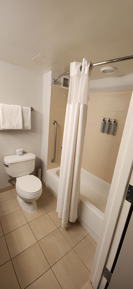 COURTYARD BY MARRIOTT SILVER SPRING DOWNTOWN - Updated October 2025 ...