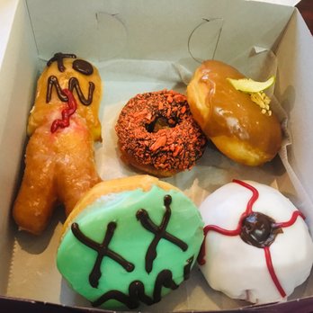 Zombee Donuts - 1407 Photos & 677 Reviews - Donuts - 802 E Chapman Ave ...