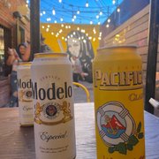 EL INDIO BOTANAS Y CERVEZA - 362 Photos & 241 Reviews - 309 W 3rd St ...