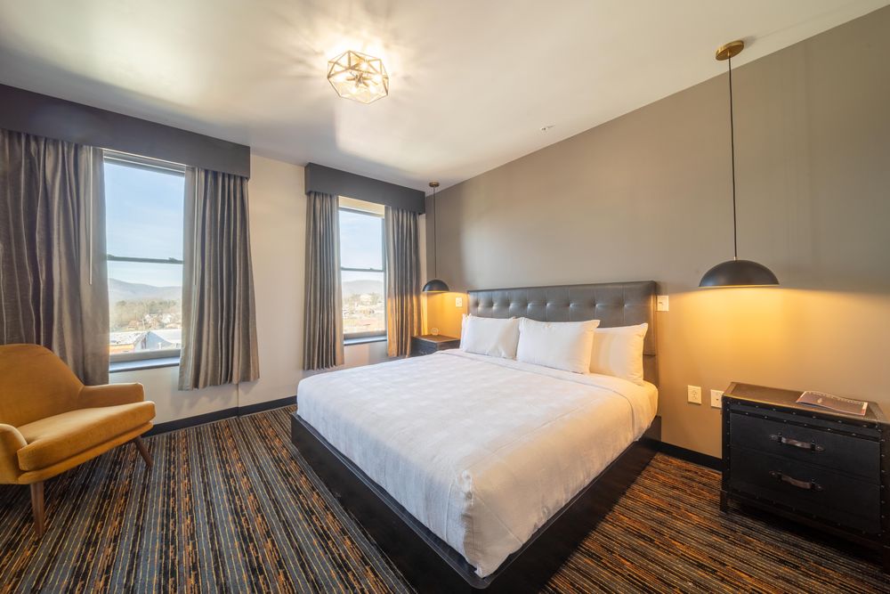 TYGART HOTEL - Updated April 2024 - 18 Photos - 206 Davis Ave, Elkins ...