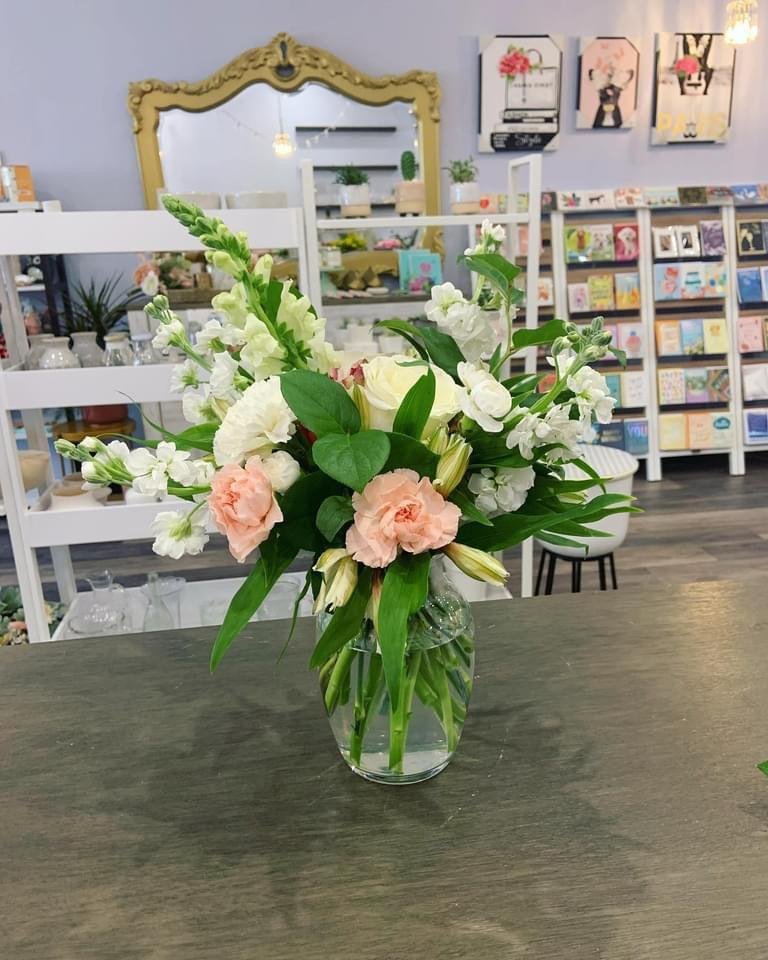 THE AVENUE FLOWER CO. - Request Information - Fort Myers, Florida ...