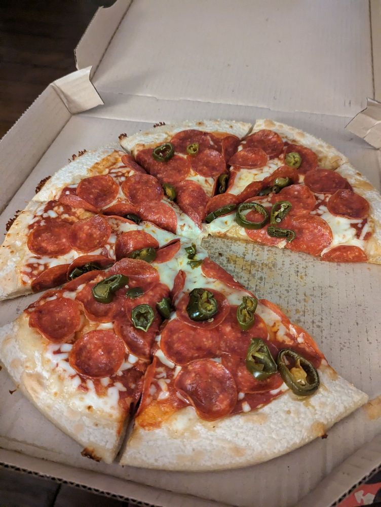 PIZZA HUT - Updated December 2024 - 17 Reviews - 2129 N. Woodlawn St ...