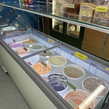 GOKUL ICE CREAMS SWEETS AND SNACKS - Updated August 2025 - 13 Photos ...