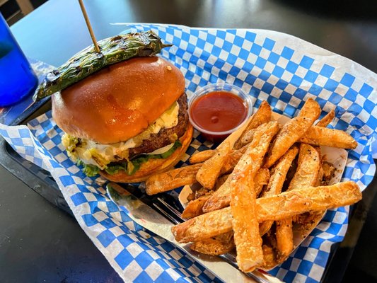 BOOTY’S WINGS BURGERS & BEER - Updated December 2025 - 192 Photos & 447 ...