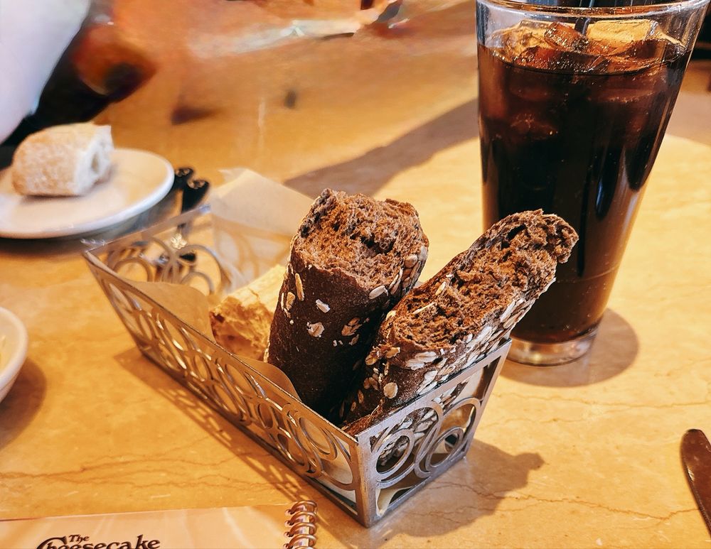 THE CHEESECAKE FACTORY - Updated July 2025 - 1142 Photos & 838 Reviews ...