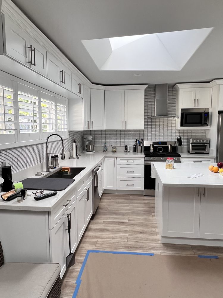 EC KING DEVELOPMENT - Updated December 2025 - 36 Photos - Pacoima ...