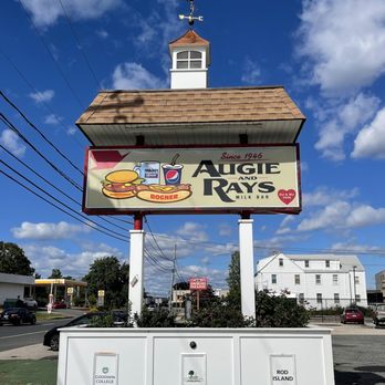 Augie & Ray’s Drive In - Cheap - Burgers - Updated June 2025 - 113 ...