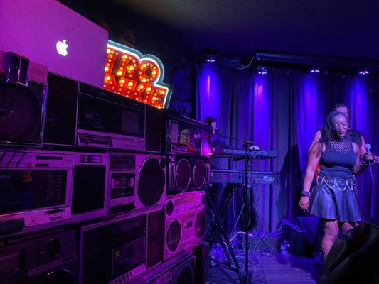 RETRO JUNKIE - Updated September 2025 - 442 Photos & 438 Reviews - 2112 ...