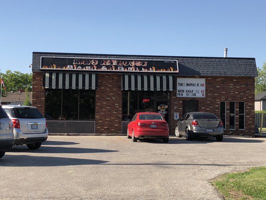 RAY’S RIBHOUSE - Updated June 2024 - 18 Photos & 22 Reviews - 17 Robson ...